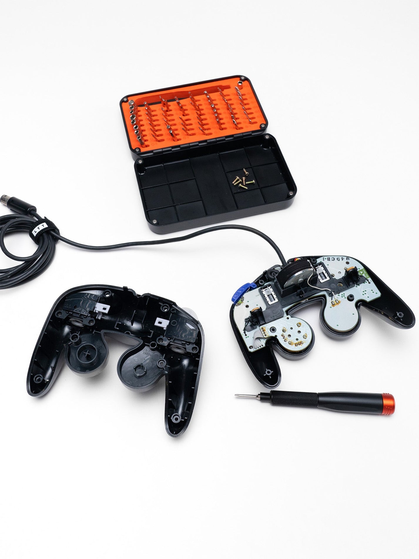 Precision Screwdriver & Bit Case – LTTStore Global